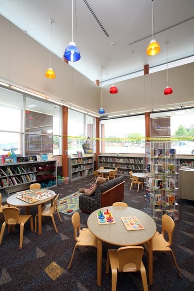 JOHNSON COUNTY LIBRARY - GARDNER - Updated December 2025 - 13 Photos ...