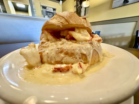 36 TOWN GRILL & TAP - Updated December 2025 - 101 Photos & 164 Reviews ...