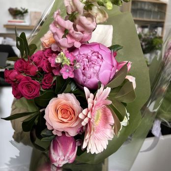 KENDALL FLOWER SHOP - Updated July 2025 - 68 Photos & 41 Reviews - 96 ...