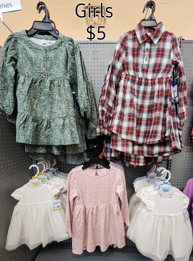 BIDDING KINGS - Updated January 2026 - 61 Photos - 2510 Pepperell Pkwy ...