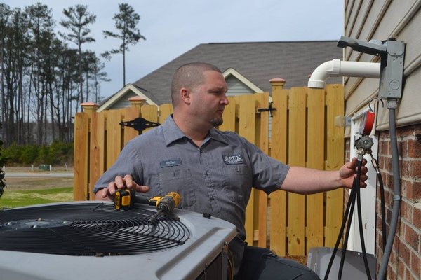 APEX HEATING AND AIR CONDITIONING - Updated October 2025 - 22 Photos & 28 Reviews - 1231 Perry ...
