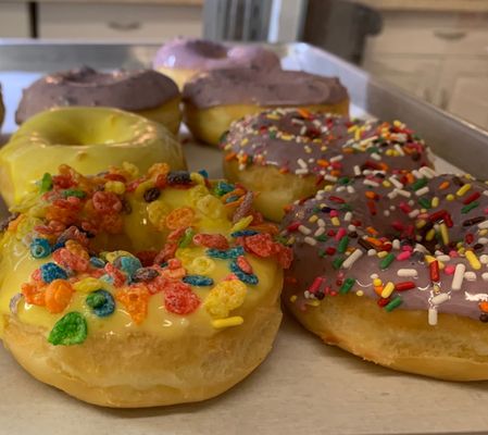 CORNER DONUTS - Updated July 2025 - 38 Photos & 51 Reviews - 2825 Live ...