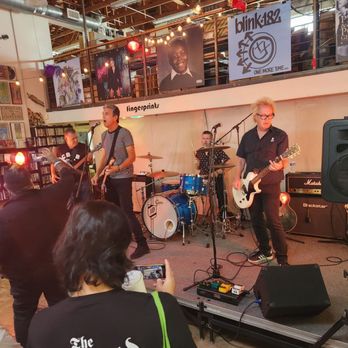 FINGERPRINTS MUSIC - Updated August 2024 - 363 Photos & 456 Reviews ...