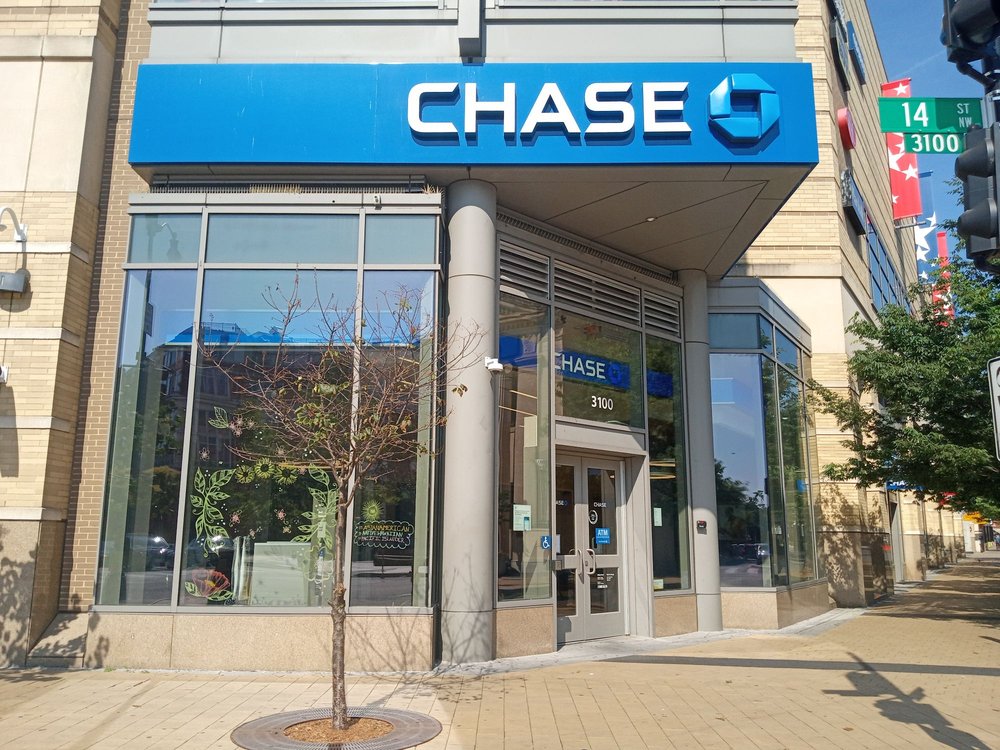 CHASE BANK - Updated May 2025 - 3100 14th St NW, Washington, District ...