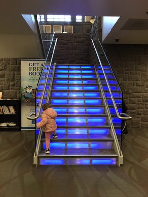 GEORGETOWN PUBLIC LIBRARY - Updated November 2025 - 20 Photos & 27 ...