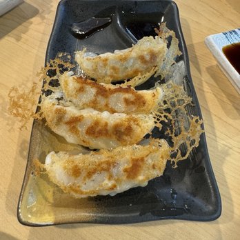 UMAI REVOLVING SUSHI - Updated April 2025 - 306 Photos & 100 Reviews ...