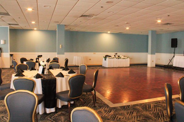 CAPE COD IRISH VILLAGE-THE EMERALD RESORT - Updated December 2025 - 76 ...