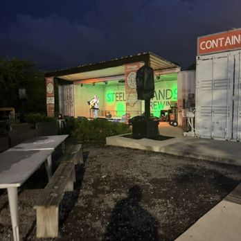 STEEL HANDS BREWING - Updated December 2025 - 236 Photos & 134 Reviews ...