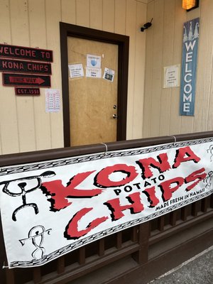 KONA CHIPS - 136 Photos & 77 Reviews - 82-6155 Mamalahoa Hwy, Captain ...