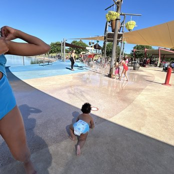 MANSEL CARTER OASIS PARK - Updated December 2025 - 133 Photos & 98 ...