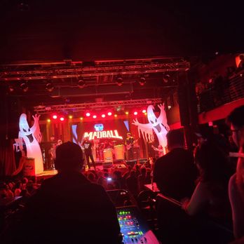 REVOLUTION LIVE - Updated July 2025 - 374 Photos & 208 Reviews - 100 SW ...