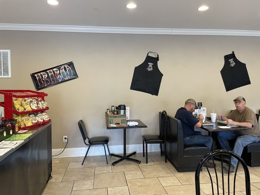 SWIFTY PIG BBQ - Updated October 2025 - 35 Photos & 14 Reviews - 1301 ...