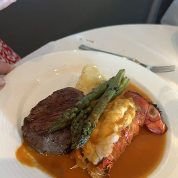 VALBELLA - Updated July 2025 - 167 Photos & 147 Reviews - 1309 E Putnam ...