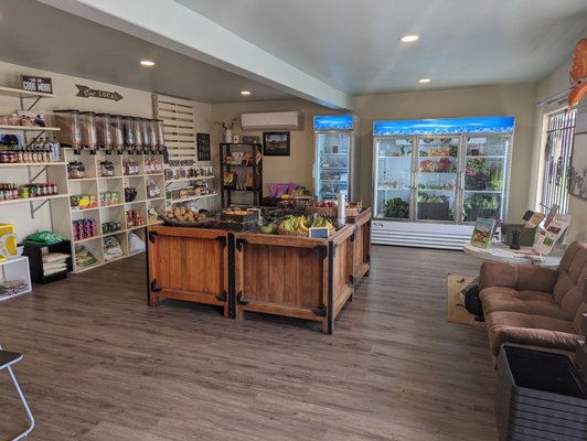 FRESH HOUWSE GROCERY - Updated July 2025 - 56 Photos & 10 Reviews ...