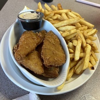 COUNTRY RANCH FAMILY RESTAURANT & ICE CREAM PARLOR - Updated July 2025 ...