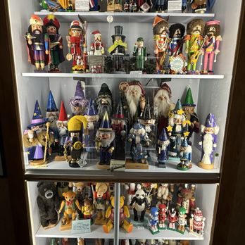 LEAVENWORTH NUTCRACKER MUSEUM - Updated December 2025 - 342 Photos ...