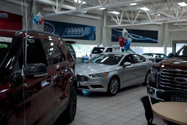 APPLE FORD APPLE VALLEY - Updated March 2025 - 31 Photos & 138 Reviews ...