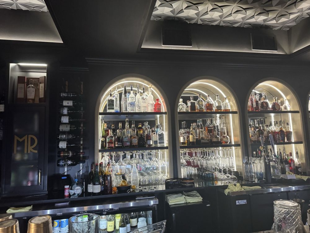 MAGNOLIA ROOM - Updated August 2025 - 1302 Magnolia St, Gulfport ...