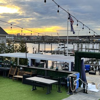 DOCKSIDE BREWERY - Updated September 2024 - 478 Photos & 289 Reviews ...