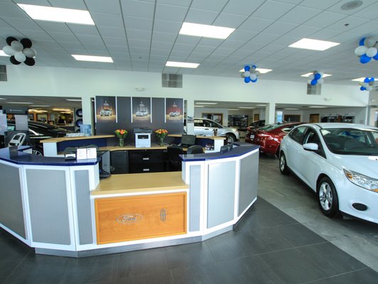 SPRINGFIELD FORD LINCOLN - Updated December 2025 - 30 Photos & 77 ...