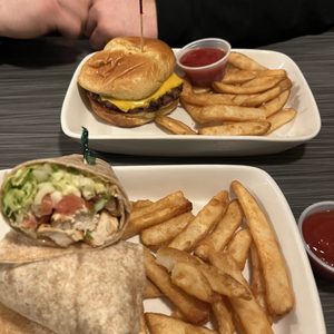 WATT STREET TAVERN - 58 Photos & 77 Reviews - Circleville, Ohio ...