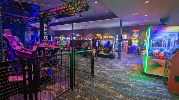 SHANGRI-LA - Updated December 2025 - 40 Photos - 31000 S Highway 125 ...