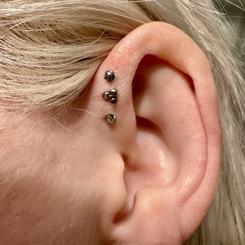 AURA PIERCING & FINE JEWELRY - Updated June 2024 - 43 Photos & 33 Reviews - 11602 Ventura Blvd ...