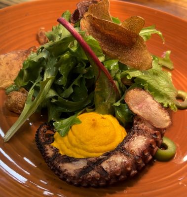 DECANT - Updated January 2026 - 213 Photos & 166 Reviews - 1108 E Main ...