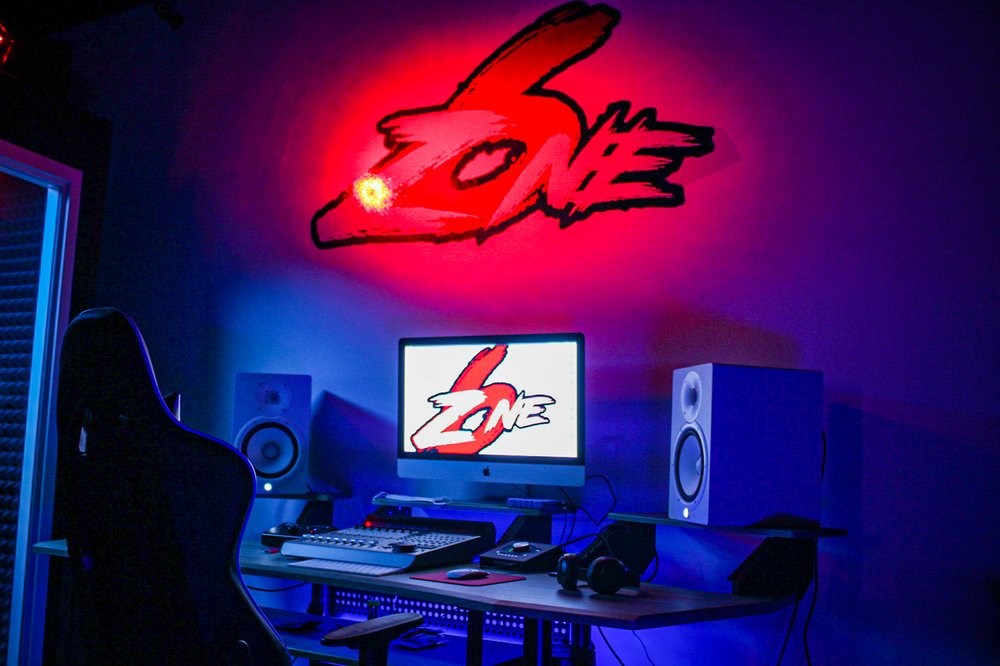 ZONE6 STUDIOS - Updated January 2025 - 13 Photos - 544 E 171st, Bronx ...