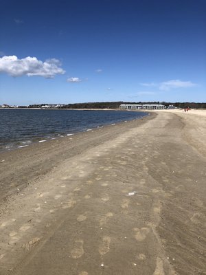 COLONIAL ACRES BEACH - Updated June 2024 - 28 Photos - 146 Standish Way ...