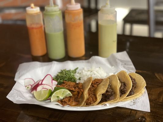 LA SALSA VERDE - Updated September 2025 - 98 Photos & 95 Reviews - 2950 ...