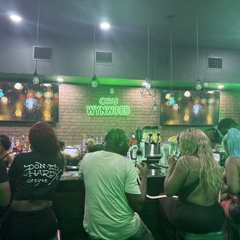 CRU WYNWOOD - Updated December 2025 - 21 Photos - 3535 NE 2nd Ave ...