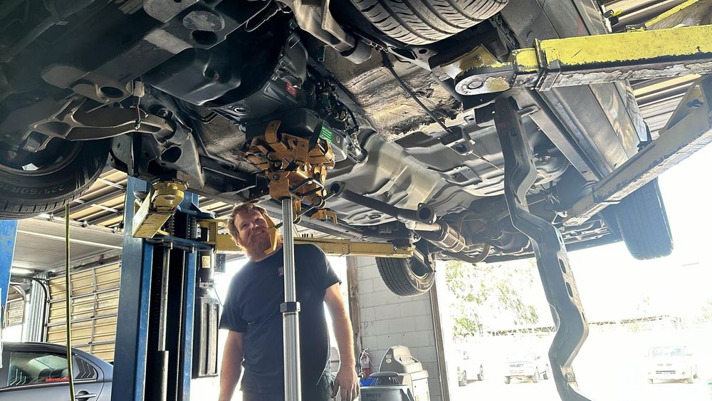 MAXI AUTO REPAIR- RIVERSIDE - Updated September 2024 - 146 Photos - 591 ...