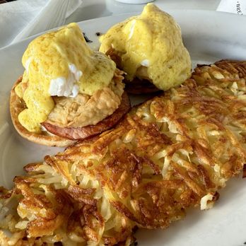 GRUMPY’S RESTAURANT - Updated September 2025 - 680 Photos & 404 Reviews ...