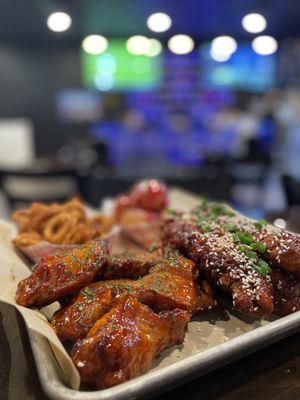 WING SPOT - Updated October 2025 - 59 Photos & 99 Reviews - 991 Lake ...