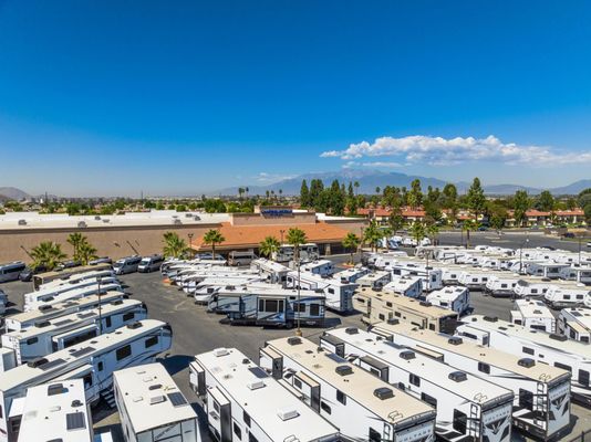 CAMPING WORLD RV SALES - Updated September 2025 - 92 Photos & 86 ...
