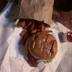BURGER JOINT - 1519 Photos & 2433 Reviews - 119 W 56th St, New York ...