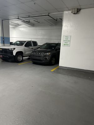 COLONIAL PARKING - Updated March 2025 - 28 Photos - 1530 Wilson Blvd ...