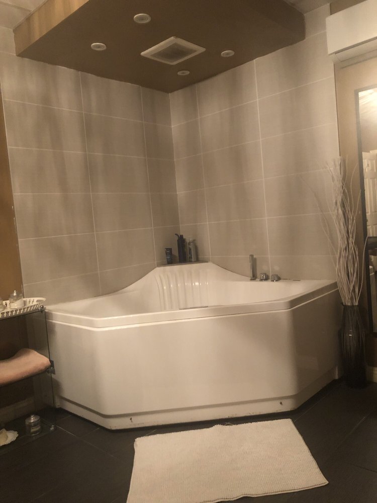 PRINCE MEN’S SPA - 17 Photos & 51 Reviews - 7542 Santa Monica Blvd ...