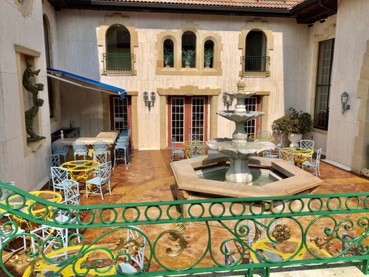 GOLDEN MAST INN - Updated September 2024 - 136 Photos & 140 Reviews ...