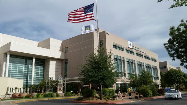 ST GEORGE REGIONAL HOSPITAL - Updated December 2025 - 44 Photos & 67 ...