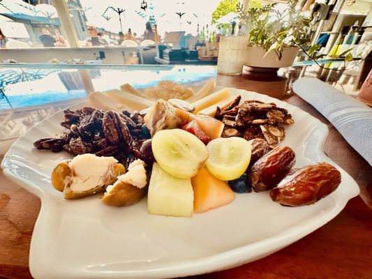 FAT TUNA - Updated May 2026 - 150 Photos & 88 Reviews - 378 Rope Ferry ...