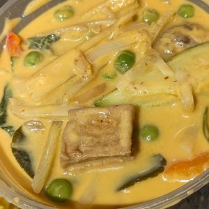 BOON CHOO - Updated March 2025 - 27 Photos & 20 Reviews - 366 S Main St ...