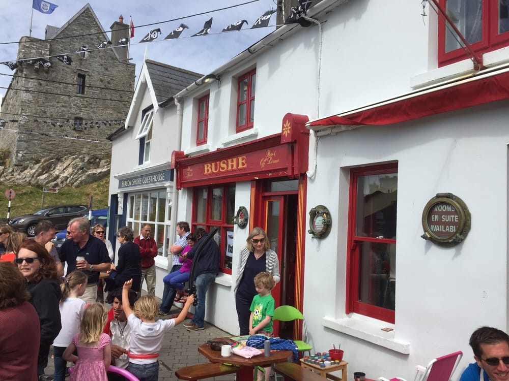 BUSHES BAR - Updated August 2025 - The Square, Baltimore, Co. Cork ...