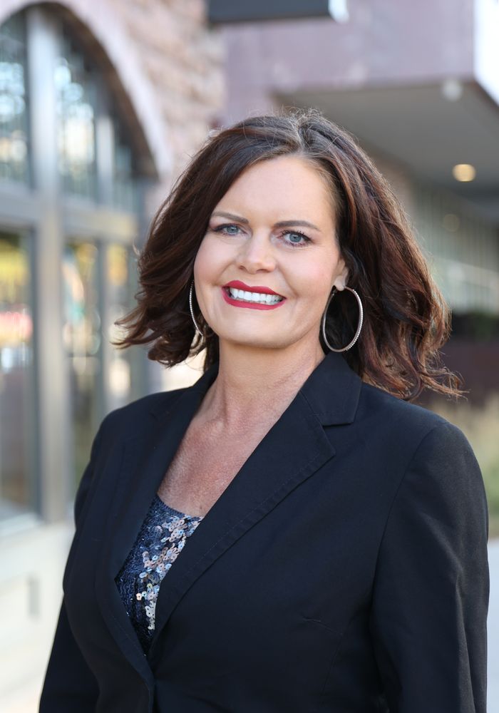 KRISTA MARX & - Updated October 2024 - 1120 E 77th St, Sioux Falls ...