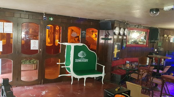 BARAOKE CAFFÉ LOUNGE BAR - Updated January 2026 - R. Tude de Sousa, 9 ...