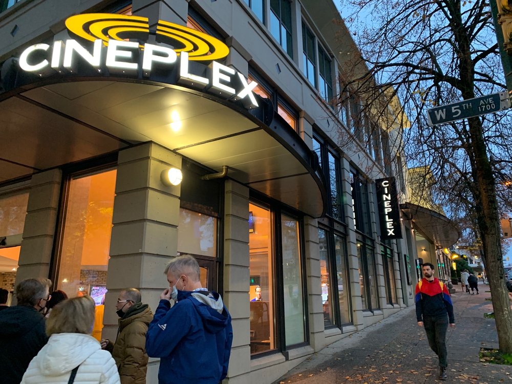 CINEPLEX FIFTH AVENUE CINEMAS - Updated April 2025 - 63 Photos & 79 ...
