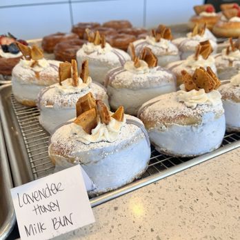 TWINKLE DONUTS - Updated July 2024 - 226 Photos & 142 Reviews - 5401 S ...