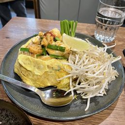 TIKI THAI - Updated December 2025 - 907 Photos & 438 Reviews - 12100 ...