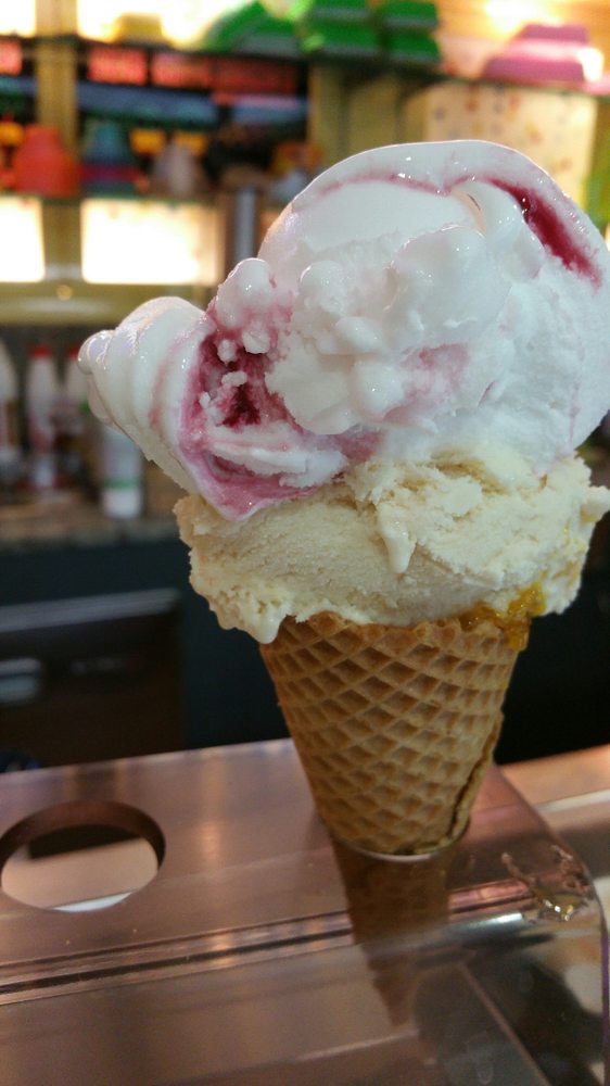 EISCAFE CREMA-GELATO - Updated December 2024 - 14 Reviews - Augsburger ...